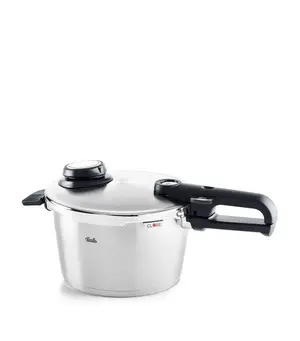 FISSLER Vitavit Premium Pressure Cooker With Insert - Metallic