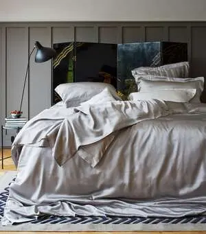 Gingerlily Silk Duvet Cover - Silver
