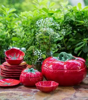 BORDALLO PINHEIRO Lidded Tomato Bowl - Multi