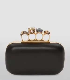 Alexander McQueen Skull Four-ring Clutch Bag - Black