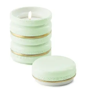 VILLARI Baby Chantilly Macaroon Candle