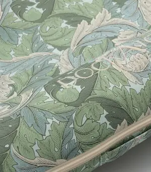 Dockatot X William Morris Printed Deluxe+ Dock - Green | Editorialist