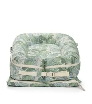Dockatot X William Morris Printed Deluxe+ Dock - Green | Editorialist