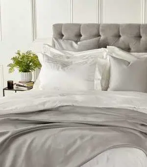 Frette Pearls Super King Flat Sheet