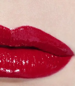 Chanel Le Rouge Duo Ultra Tenue? Ultra Wear Liquid Lip Colour - Red