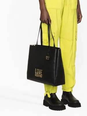 Moschino Logo-plaque Shoulder Bag