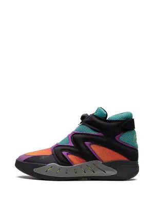 REEBOK Instapump Fury Zone Looney Tunes Marvin The Martian Sneakers - Black