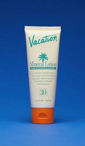 VACATION Mineral Lotion Spf 30