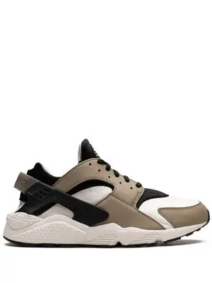 Nike Air Huarache Sneakers