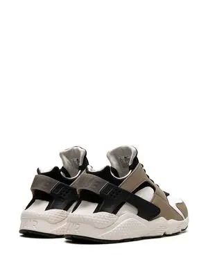 Nike Air Huarache Sneakers