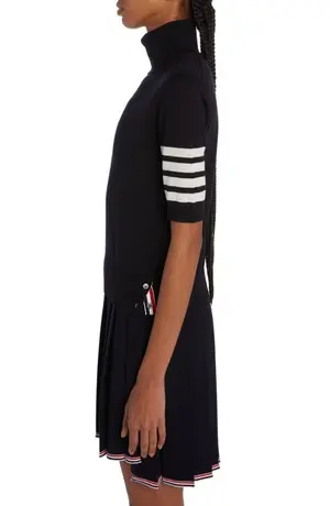 Thom Browne 4-bar Short Sleeve Merino Wool Turtleneck Sweater - Navy
