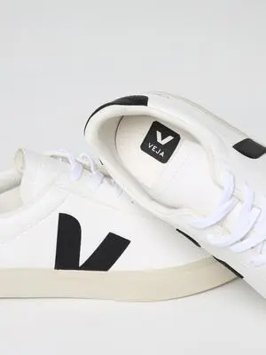 VEJA Sneakers - White