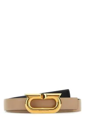 FERRAGAMO Reversible Leather Belt - Beige O Tan