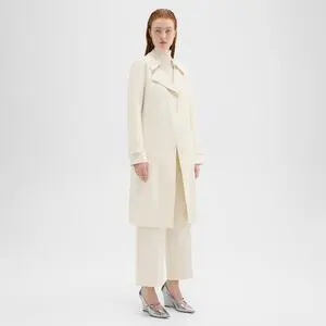 Theory Oaklane Trench Coat In Admiral Crepe - Rice