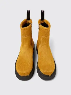 Camper Ankle Boot With Fur Texture And Zip Fastening - Brown