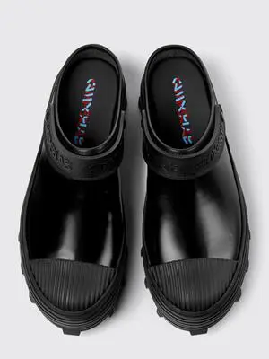 Camper Clogs - Black