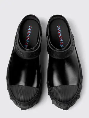Camper Clogs - Black