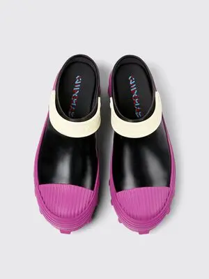 Camper Clogs - Black