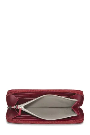 Chanel Caviar Zip Around Wallet