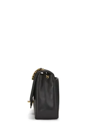 Chanel Lambskin Vertical Flap Medium