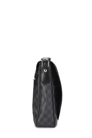 LOUIS VUITTON Damier Graphite Daniel