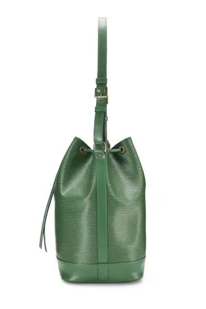 LOUIS VUITTON Epi Noé Bucket Bag