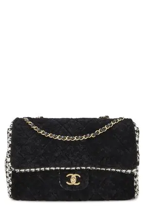 CHANEL Chanel Paris-31 Rue Cambon Jumbo Half Flap Bag