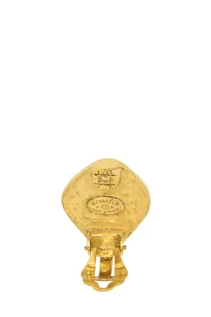 Chanel Cc Logo Diamond Earrings