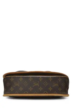 LOUIS VUITTON Monogram Canvas Menilmontant Pm