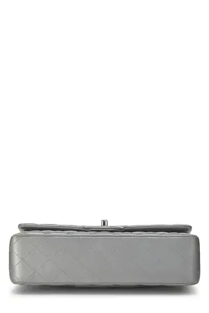 Chanel Quilted Lambskin Classic Double Flap Shoulder Bag - Silver