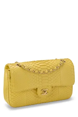 Chanel Classic Double Flap Medium - Yellow