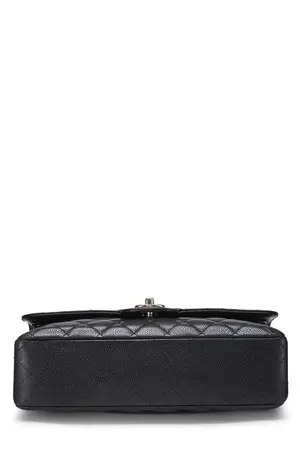 Chanel Quilted Caviar Classic Double Flap Medium - Black