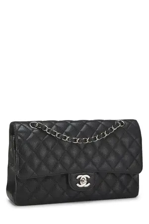Chanel Quilted Caviar Classic Double Flap Medium - Black