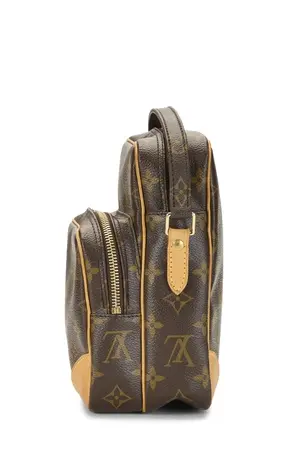 LOUIS VUITTON Monogram Canvas Amazone Bag