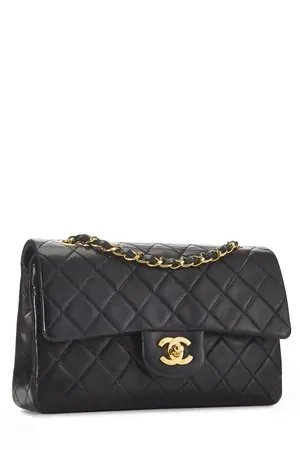 Chanel Quilted Lambskin Classic Double Flap Medium Shoulder Bag - Black