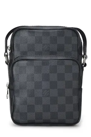 LOUIS VUITTON Damier Graphite Rem Crossbody - Black