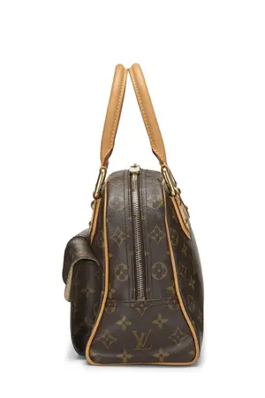 LOUIS VUITTON Monogram Canvas Manhattan