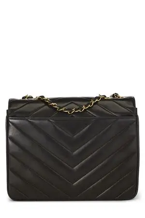 Chanel Chevron Lambskin Envelope Flap Bag - Black