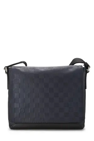 LOUIS VUITTON Damier Infini District Messenger - Navy