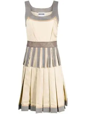 Moschino Sleeveless Pleated Dress