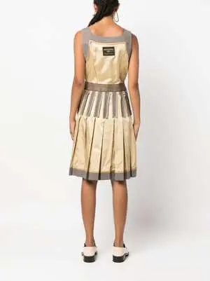 Moschino Sleeveless Pleated Dress