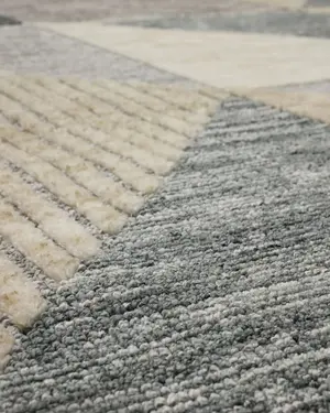 DREW & JONATHAN HOME Bowen Oblique Area Rug, 8' X 10 - Tan/blue