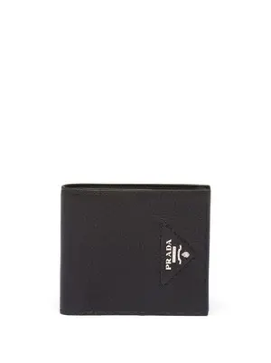 Prada Pebbled-texture Logo-plaque Wallet - Black