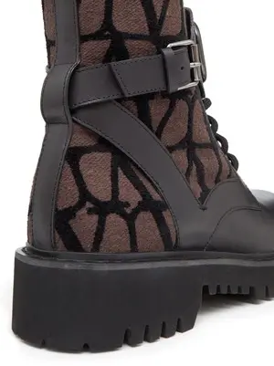 Valentino Garavani 35mm Vlogo Signature Combat Boots