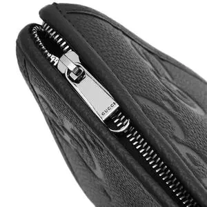 Gucci Jumbo Gg Logo Pouch