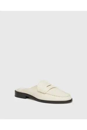 Paige Emmett Flat