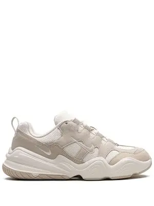 Nike Tech Hera Sneakers - Neutrals