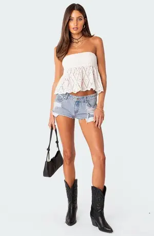 EDIKTED Lacey Strapless Top