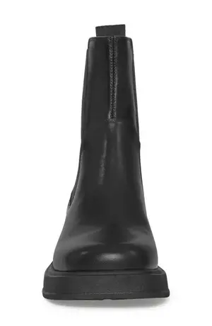 VAGABOND SHOEMAKERS Dorah Chelsea Boot - Black