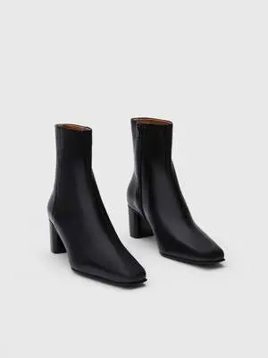 ATP ATELIER Praia Ankle Boots - Black